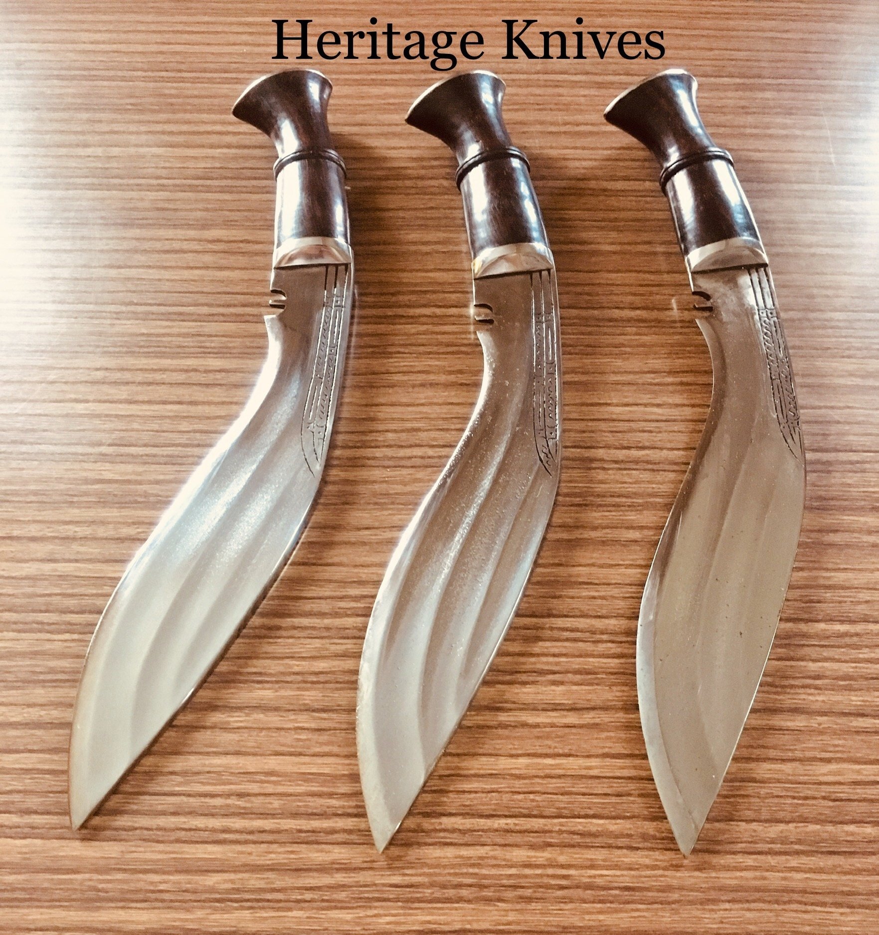 Officers small 3 Chirra | Heritage Knives